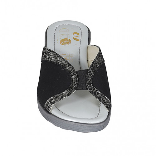 Mule pour femmes avec elastique en daim noir et lamé imprimé argent ...