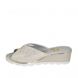 Chaussures pour femme dans grandes pointures. Numeros 42,43,44,45,46,47 ...