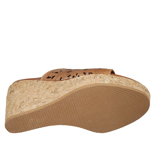 Mule ouvert pour femmes en cuir perforé cognac avec plateforme et talon ...