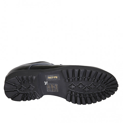 Scarpa da donna stringata derby in vernice nera tacco 3